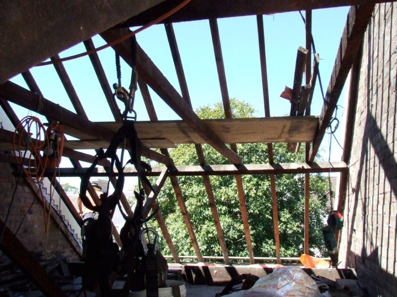 New Iron Roof - Spidermonkey Constructions - Spidermonkey Constructions